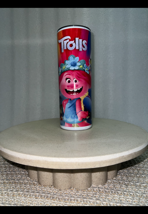 Trolls tumbler – Moo’s cups and crafts